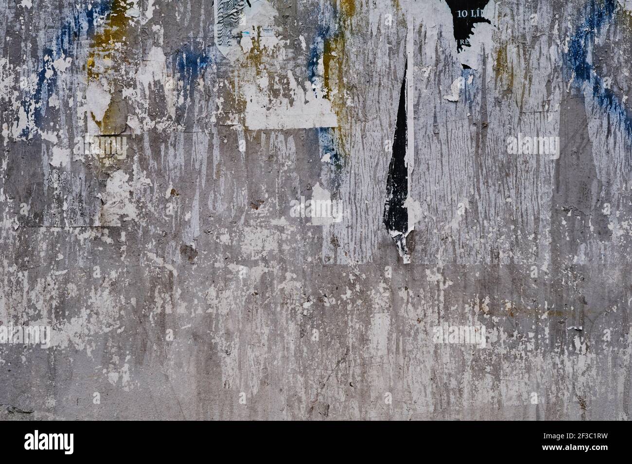 Layers of peeling posters hi-res stock photography and images - Alamy
