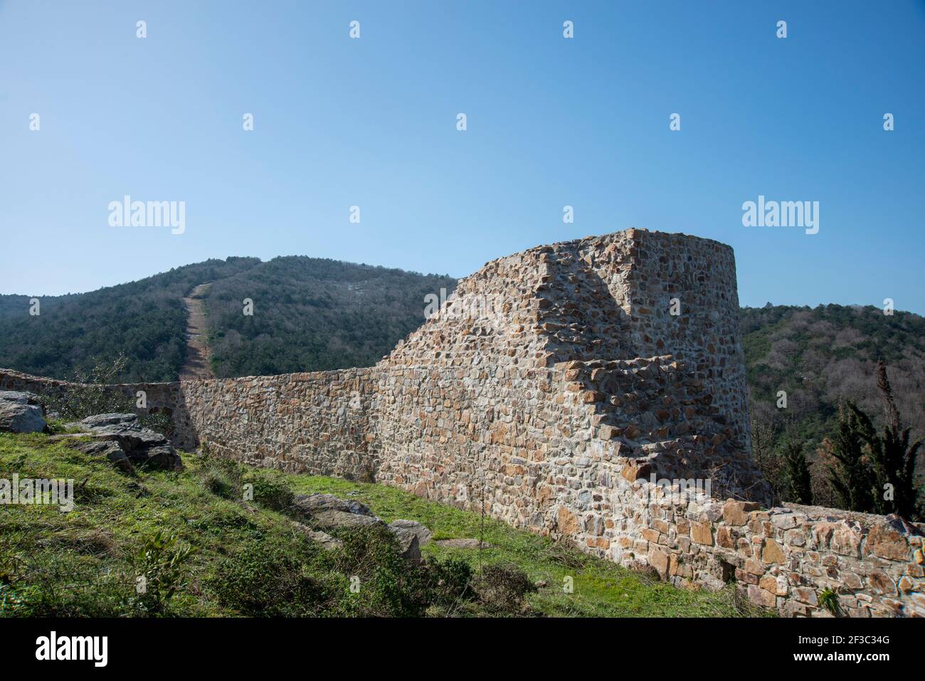 Aydos Castle (Kalesi Stock Photo - Alamy