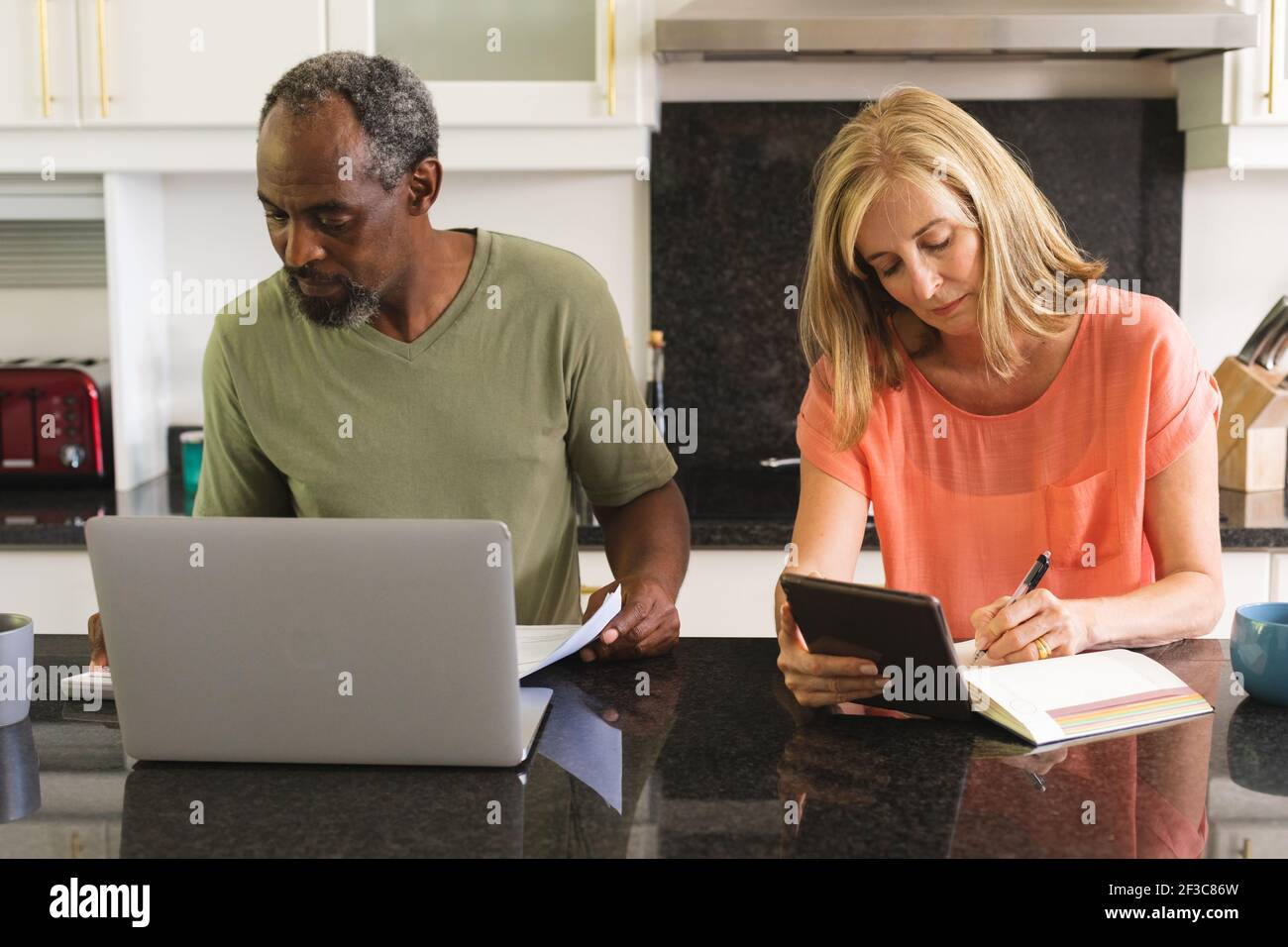 Couple paperwork hi-res stock photography and images - Alamy
