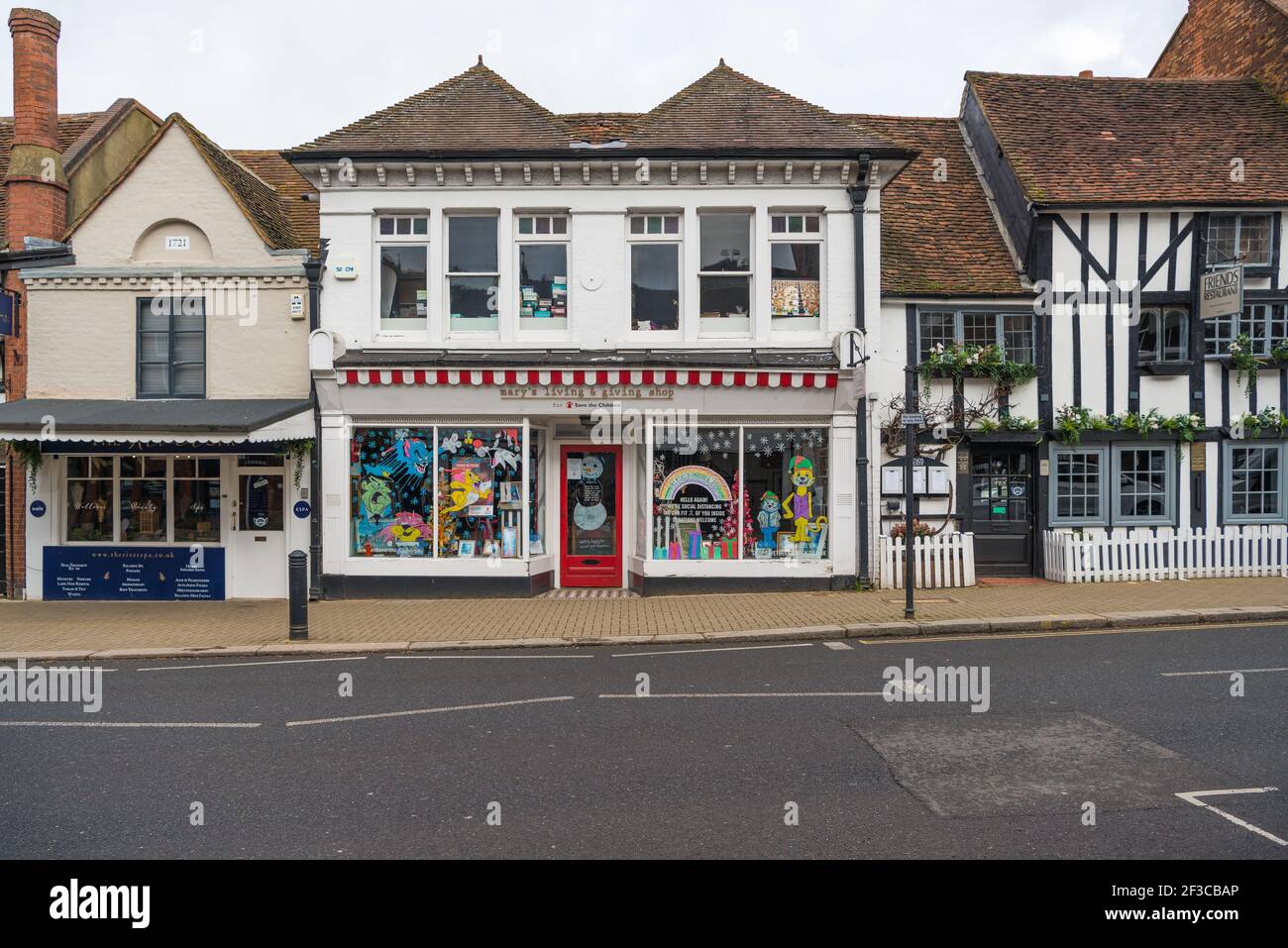 Mary's Living and Giving Shop, a charity shop in Pinner High Street ...