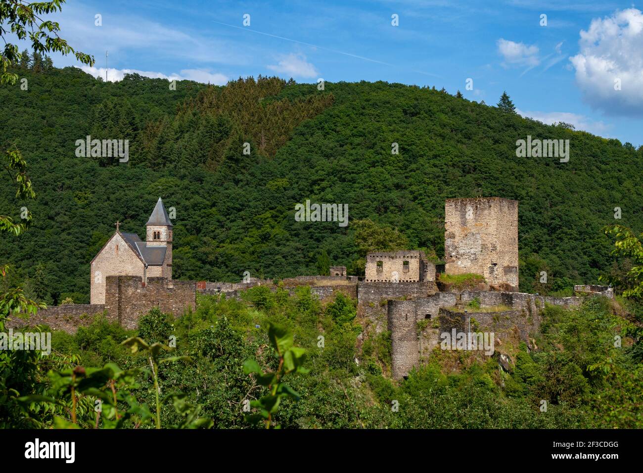 Luxembourg: Castle of Esch-sur-Sure Stock Photo - Alamy
