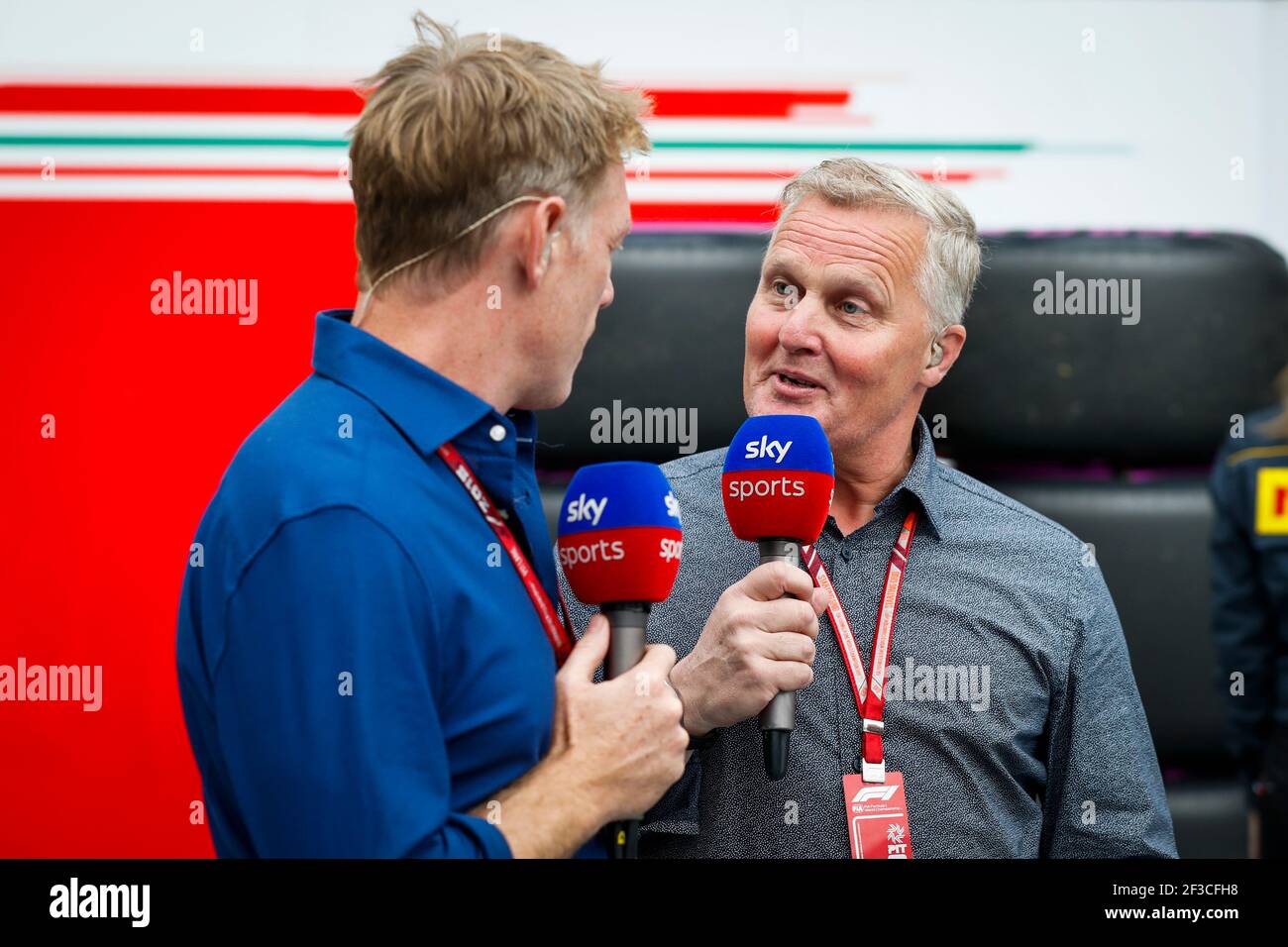 Sky sports presenter f1 hi-res stock photography and images - Alamy