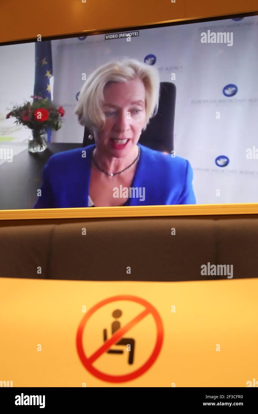 Emer cooke hi-res stock photography and images - Alamy