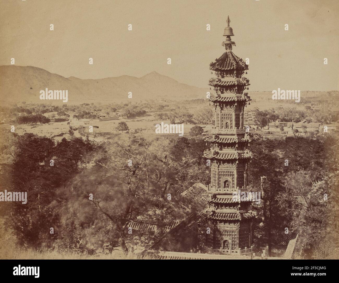 China 1860 summer palace hi-res stock photography and images - Alamy