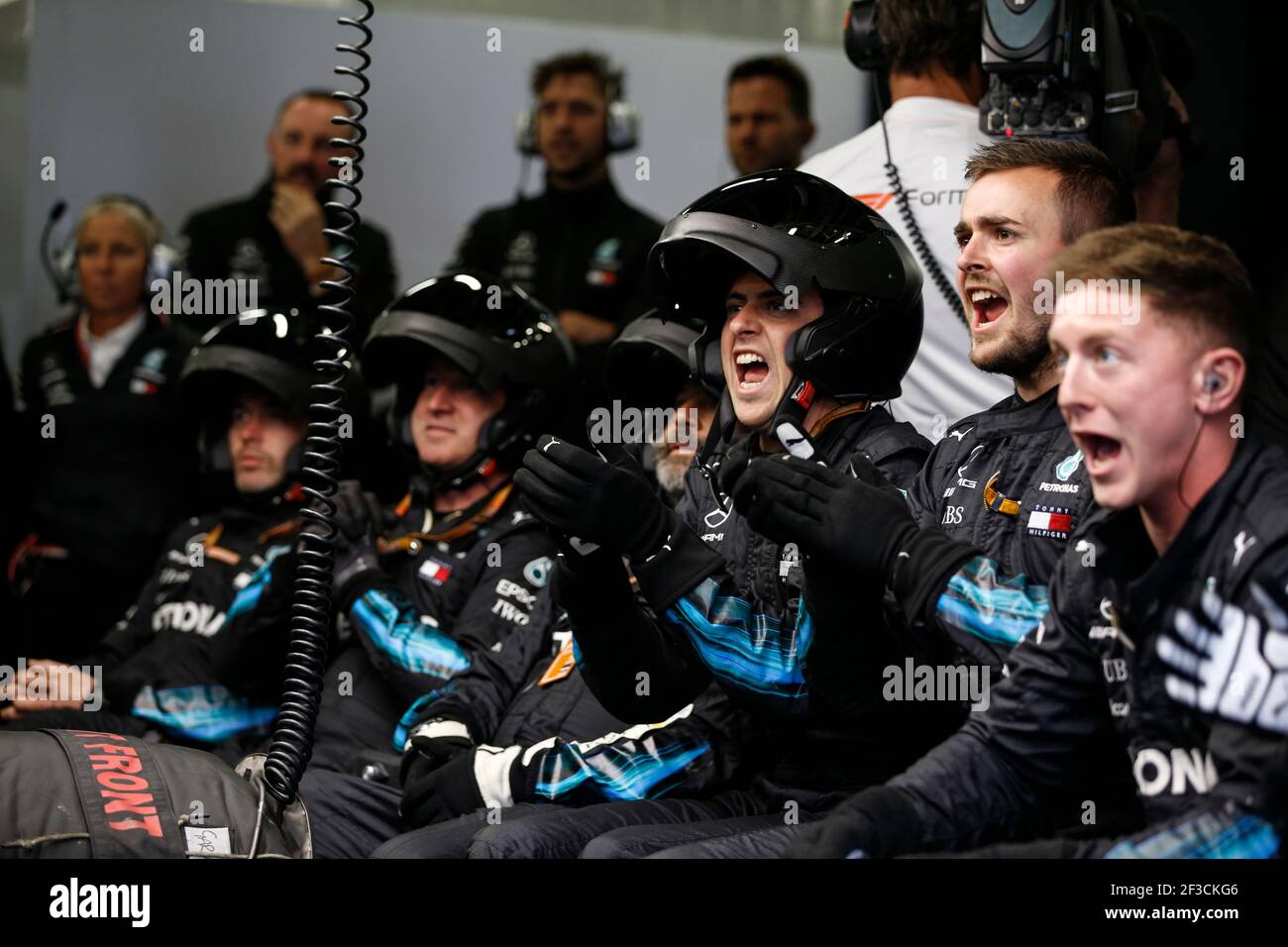 Mercedes amg f1 mechanics hi-res stock photography and images - Alamy