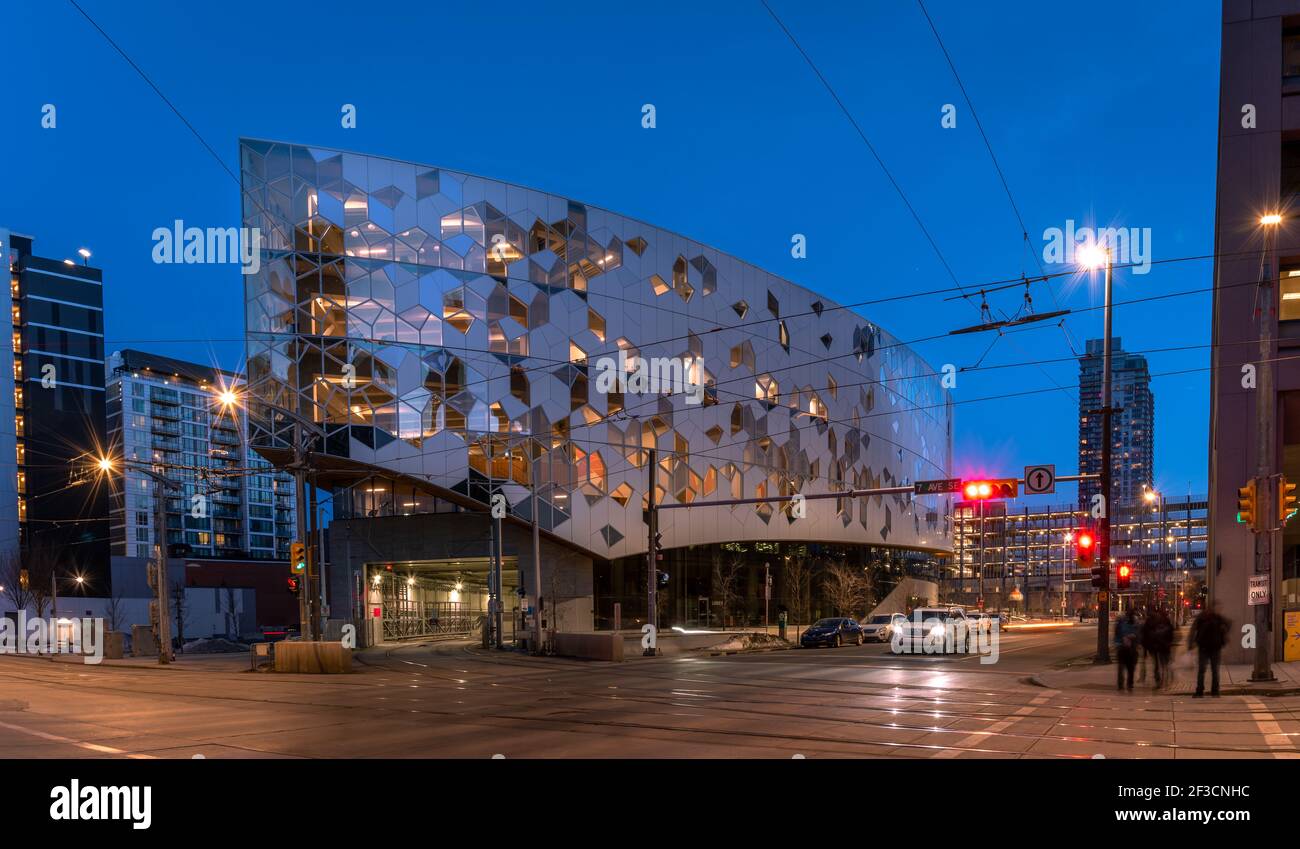 Calgary new central library hi-res stock photography and images - Alamy
