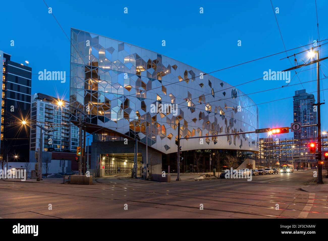 Calgary central library hi-res stock photography and images - Alamy