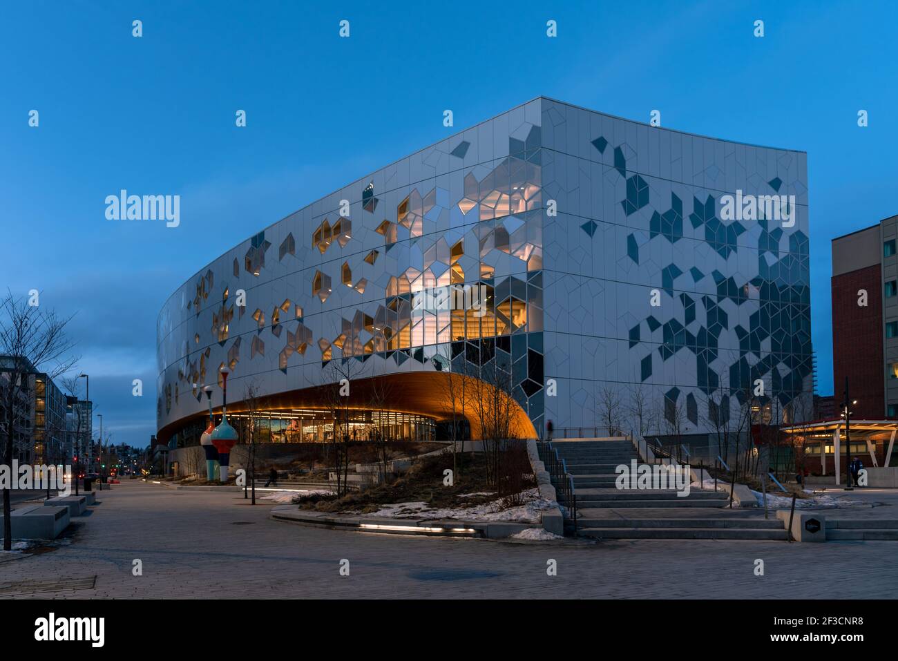 Calgary central library hi-res stock photography and images - Alamy