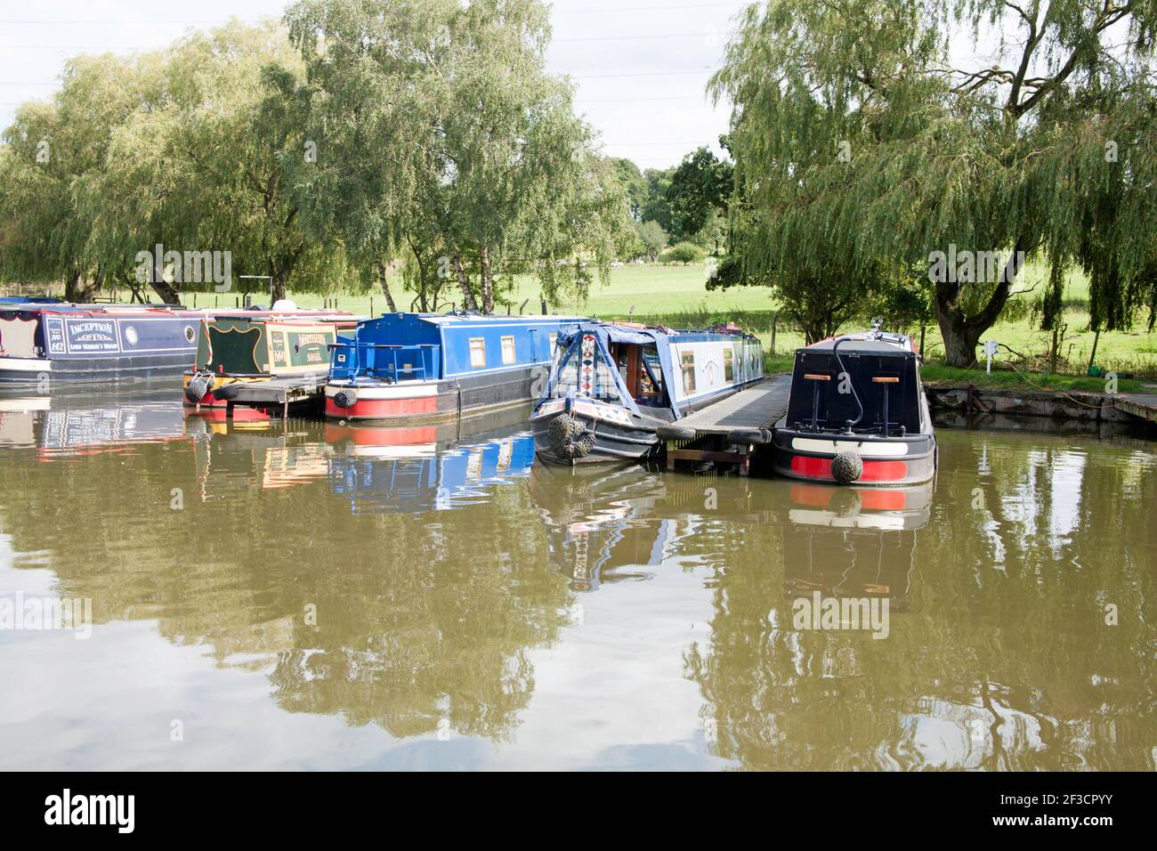 Boating moorings mooring hi-res stock photography and images - Alamy