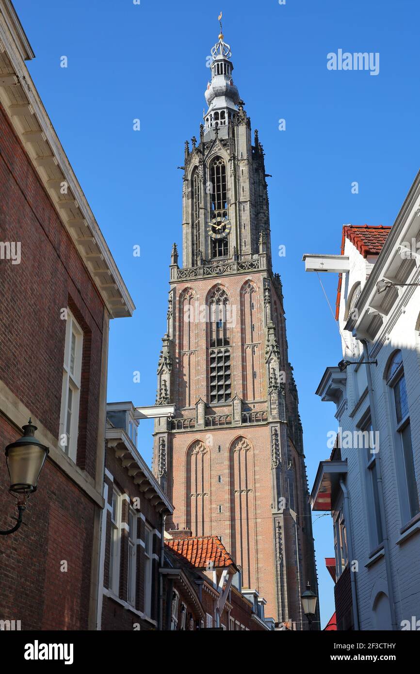 Onze lieve vrouwe hi-res stock photography and images - Alamy