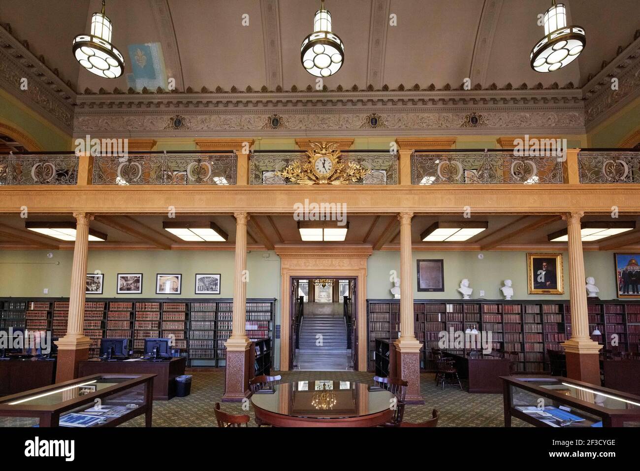 House of the library hi-res stock photography and images - Alamy