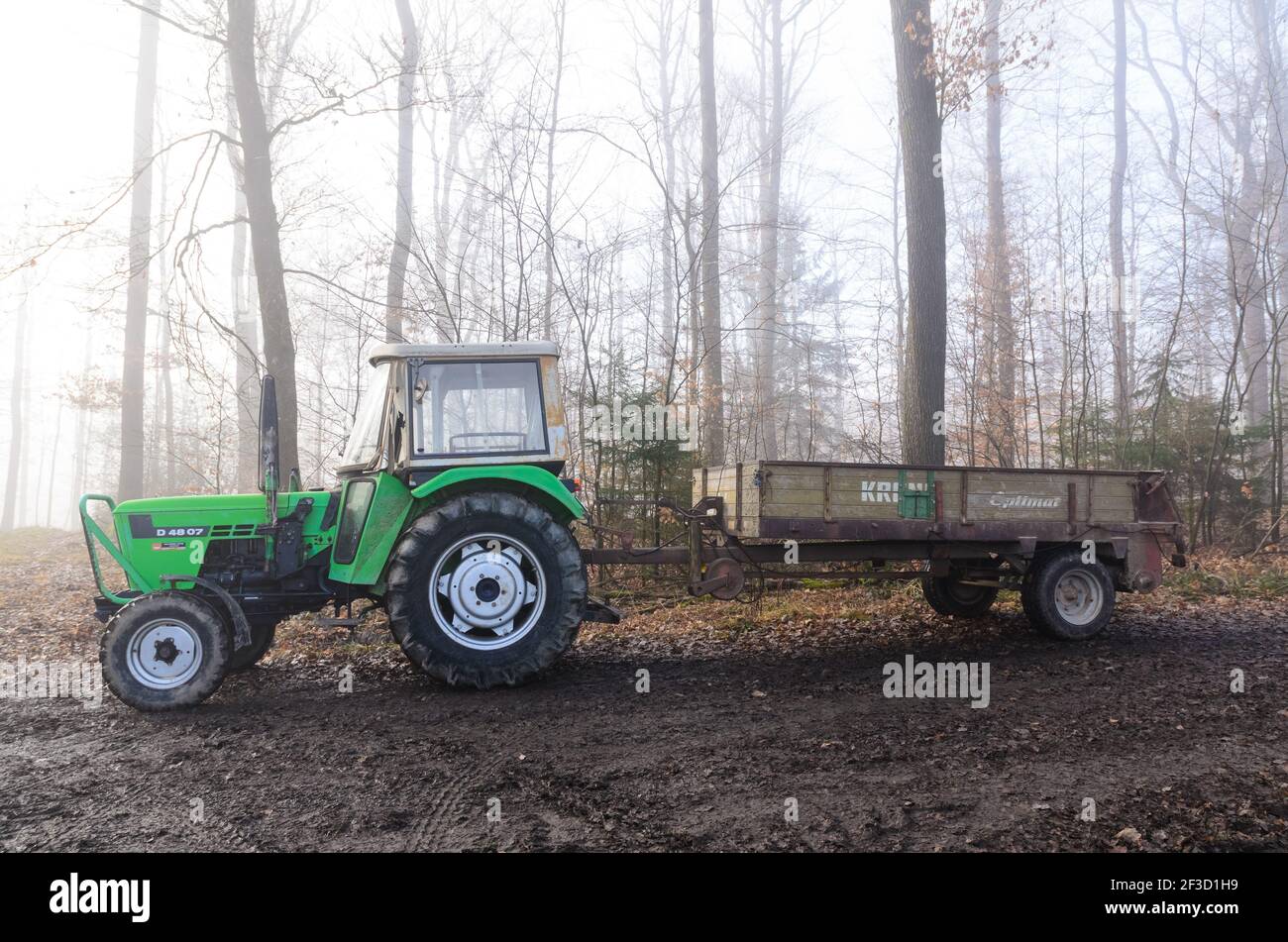 Tractor deutz hi-res stock photography and images - Alamy