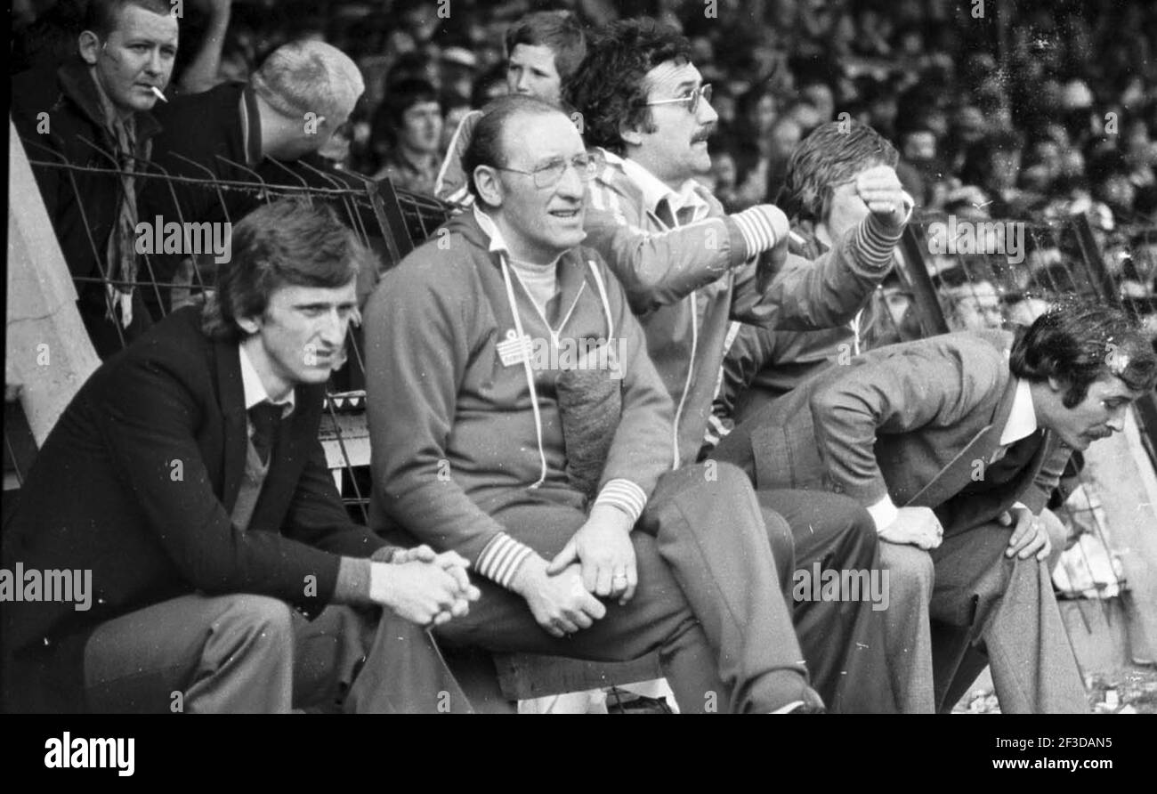 PORTSMOUTH GET PROMOTION AT NORTHAMPTON THE BENCH LEFT TO RIGHT, ALAN ...