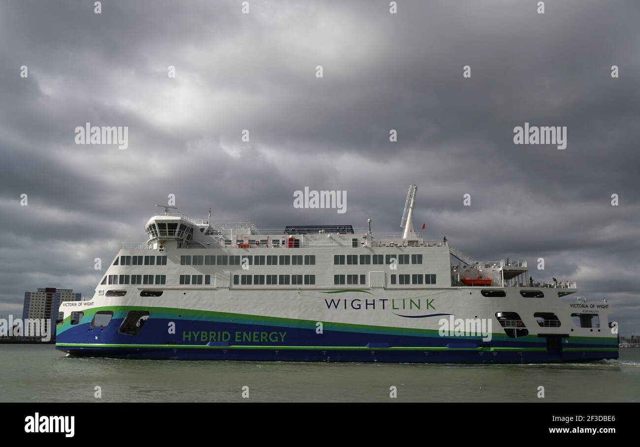The Wightlink Hybrid energy car ferry, Victoria of Wight, leaves ...