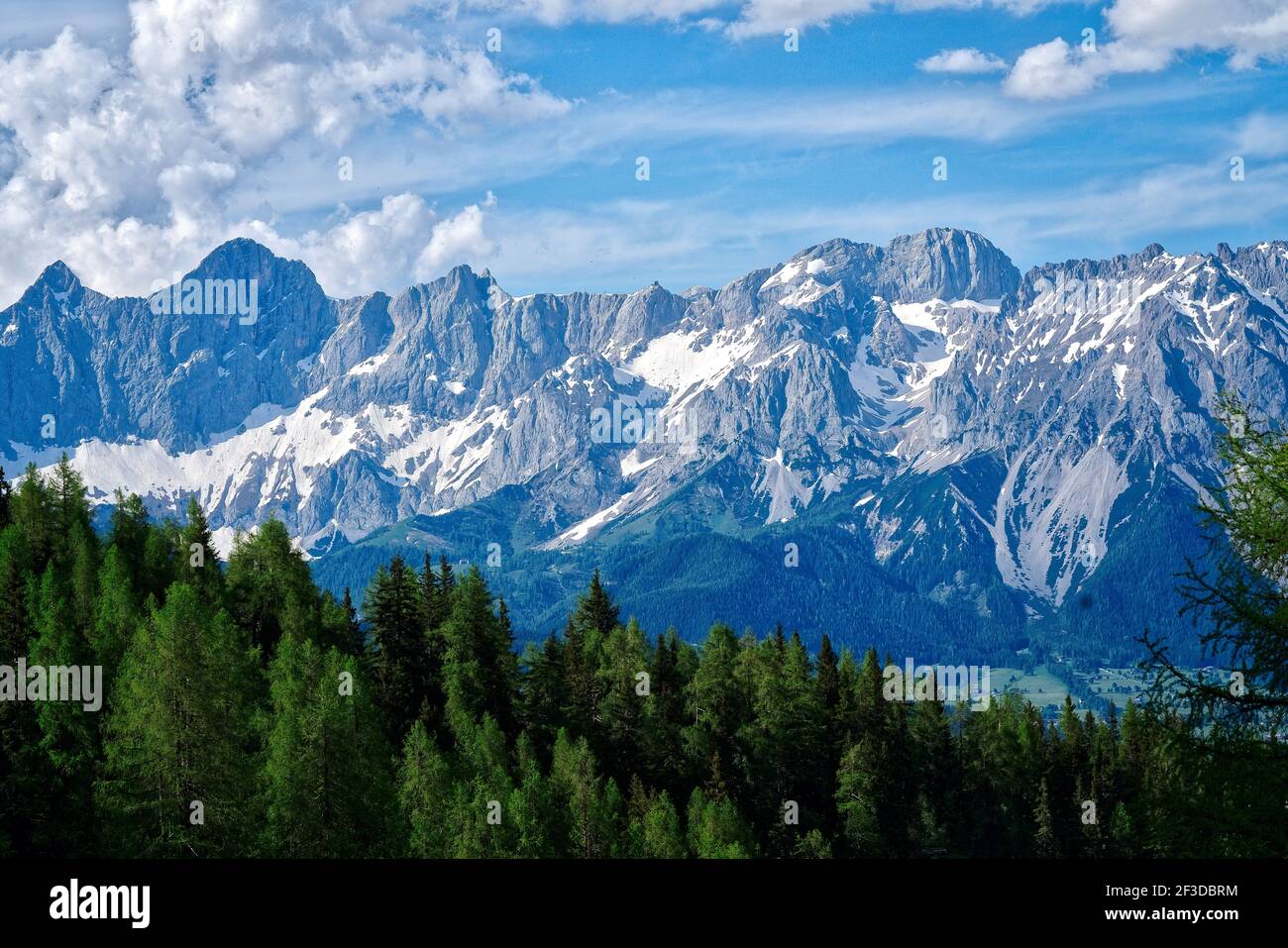 Explore alps hi-res stock photography and images - Alamy