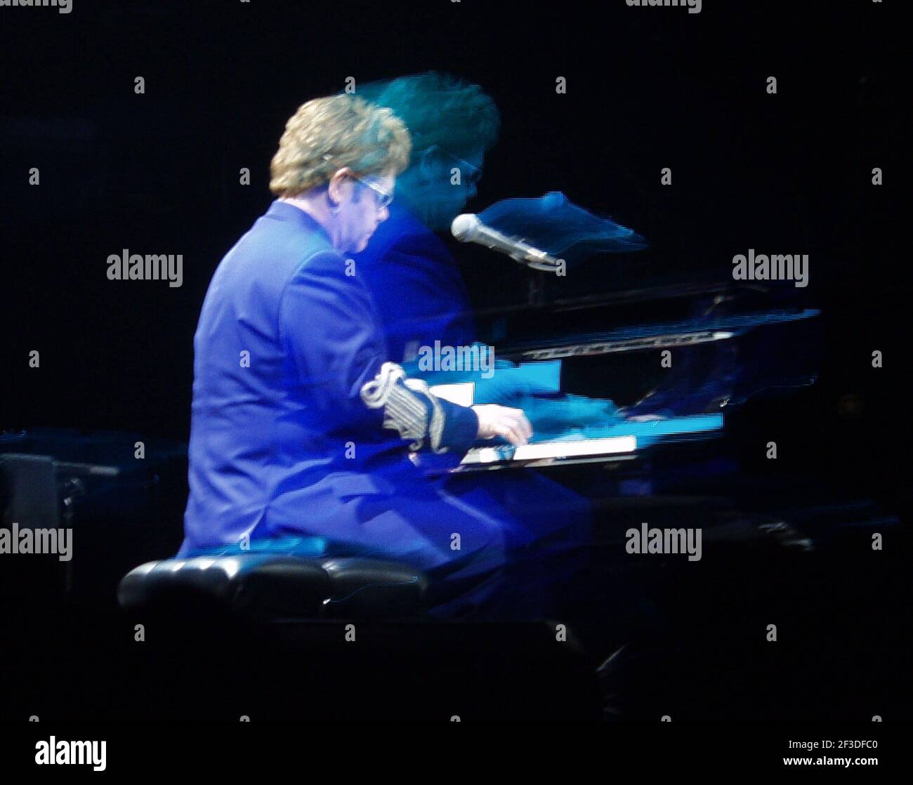 14 march 2003 hi-res stock photography and images - Alamy