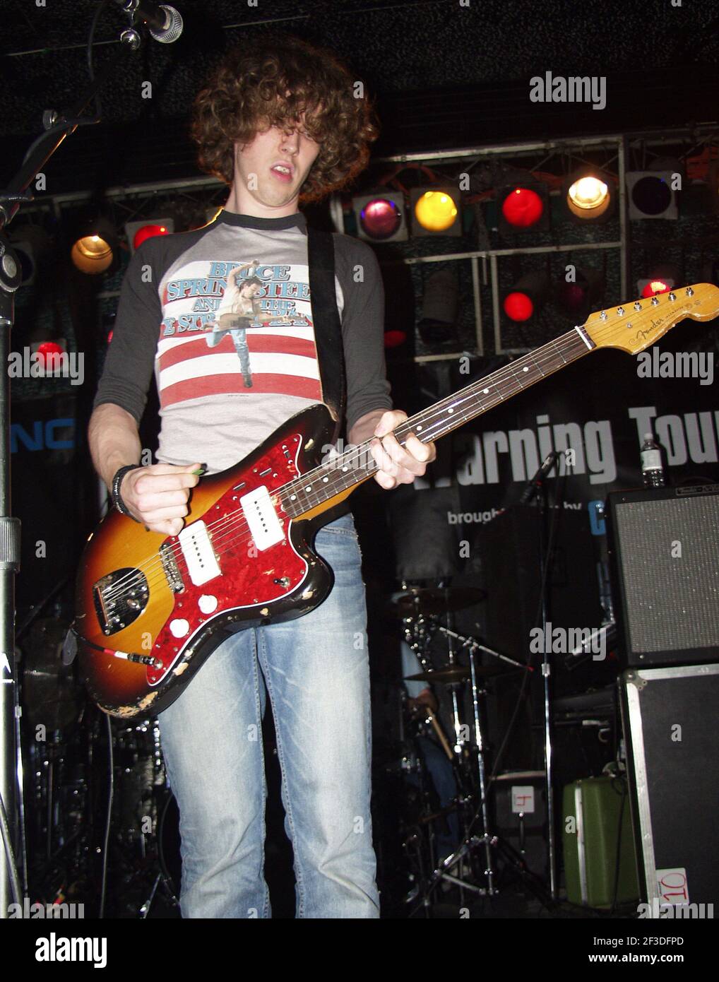 MARCH 15: Steve Schlitz of Longwave performs during the Advance Warning ...