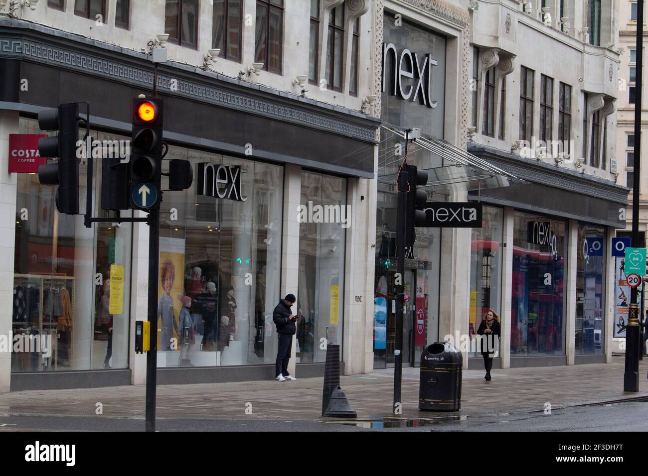 Next plc shop hi-res stock photography and images - Alamy