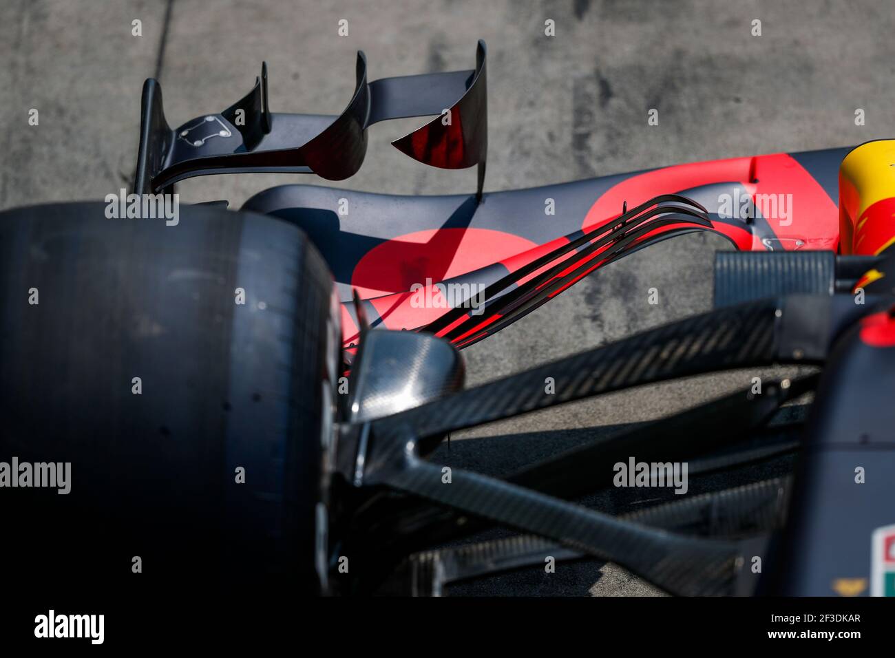 Red Bull Tag Heuer RB14, Mechanical detail of the front wing during ...