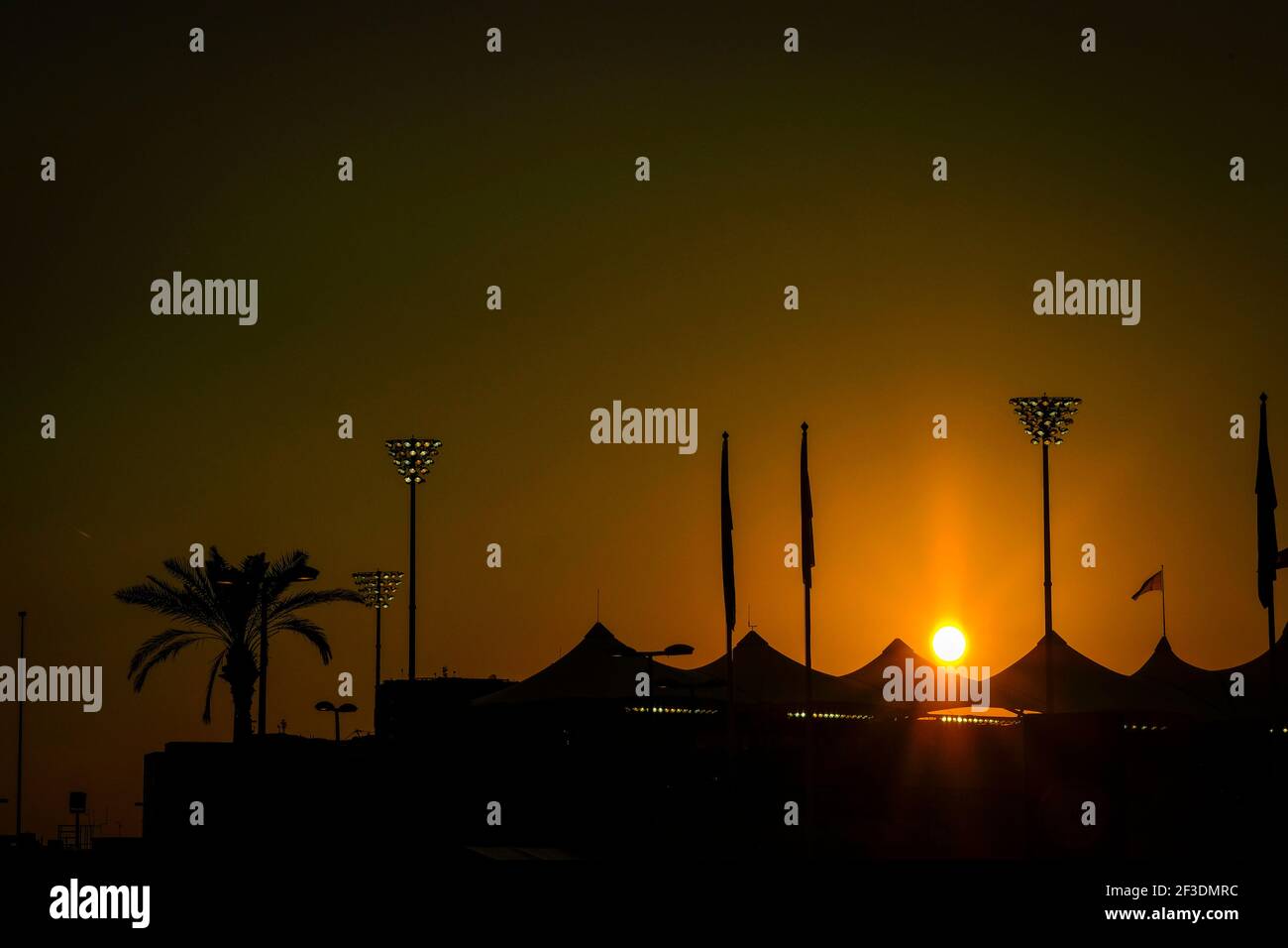 Formula 1 2018 sunset hi-res stock photography and images - Alamy