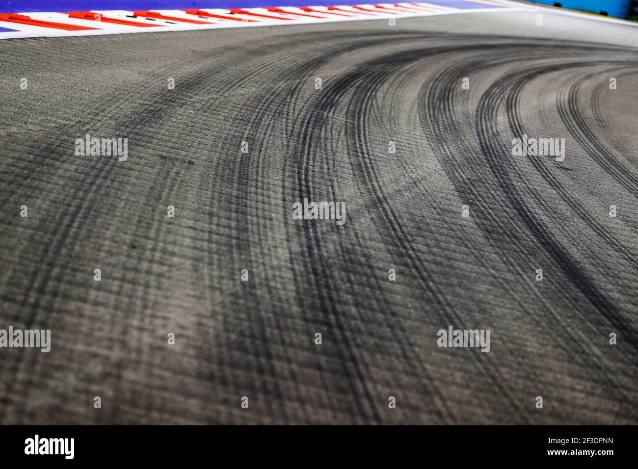 Tyre rubber left on the track during the 2018 Formula One World ...