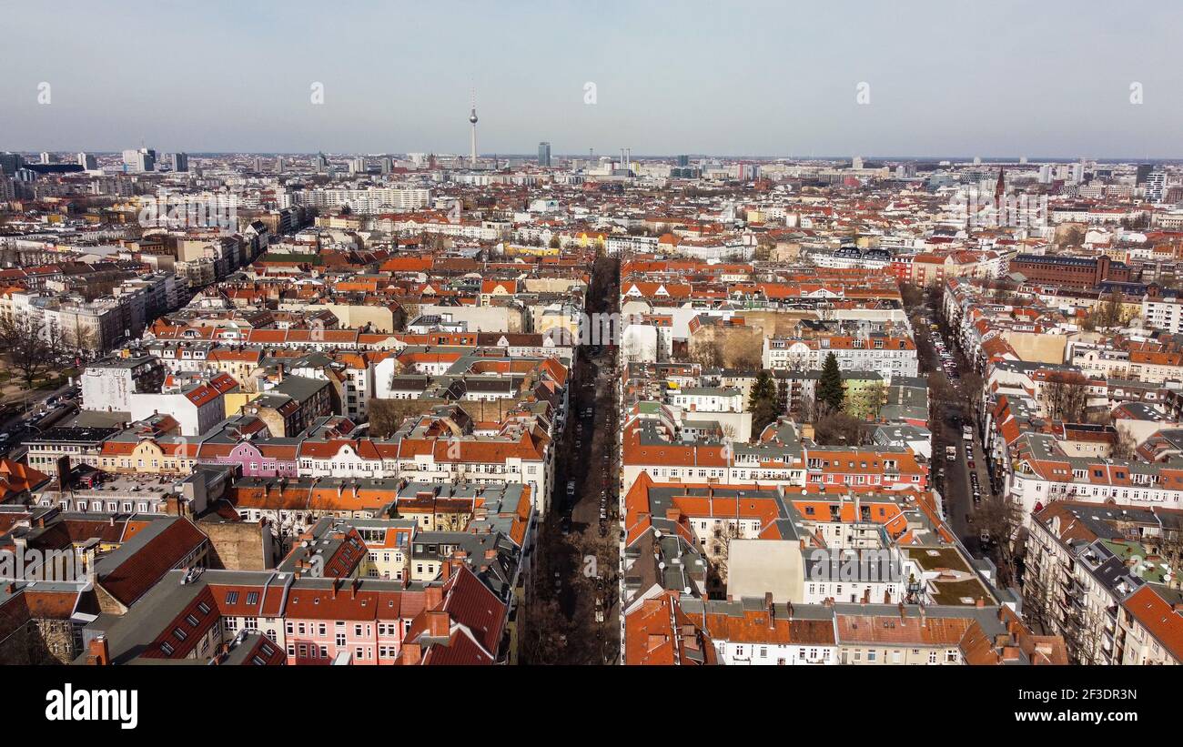 Berlin apartment blocks aerial hi-res stock photography and images - Alamy