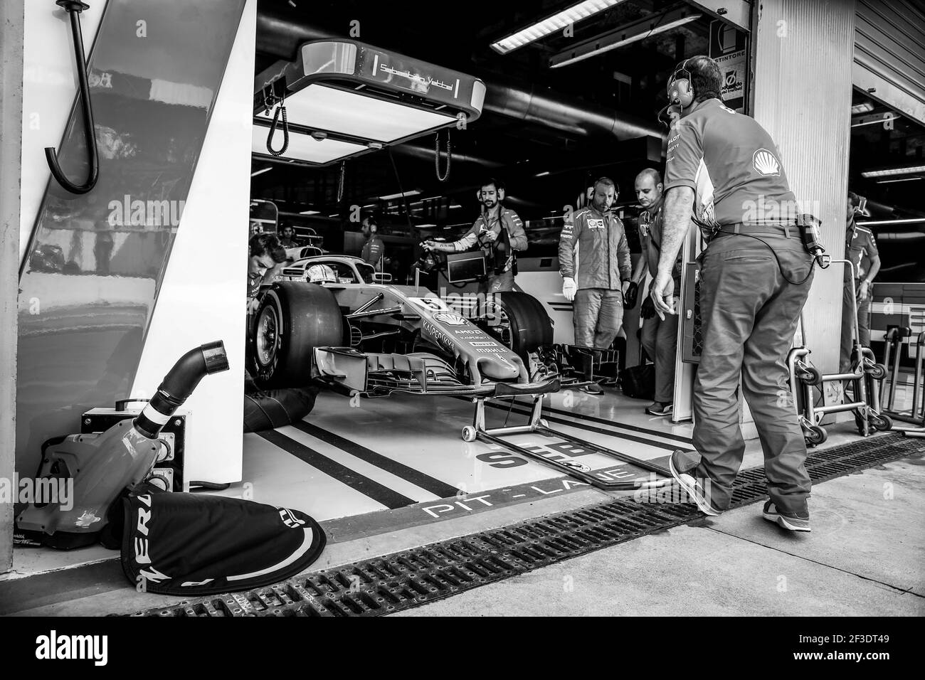 Ferrari f1 garage Black and White Stock Photos & Images - Alamy