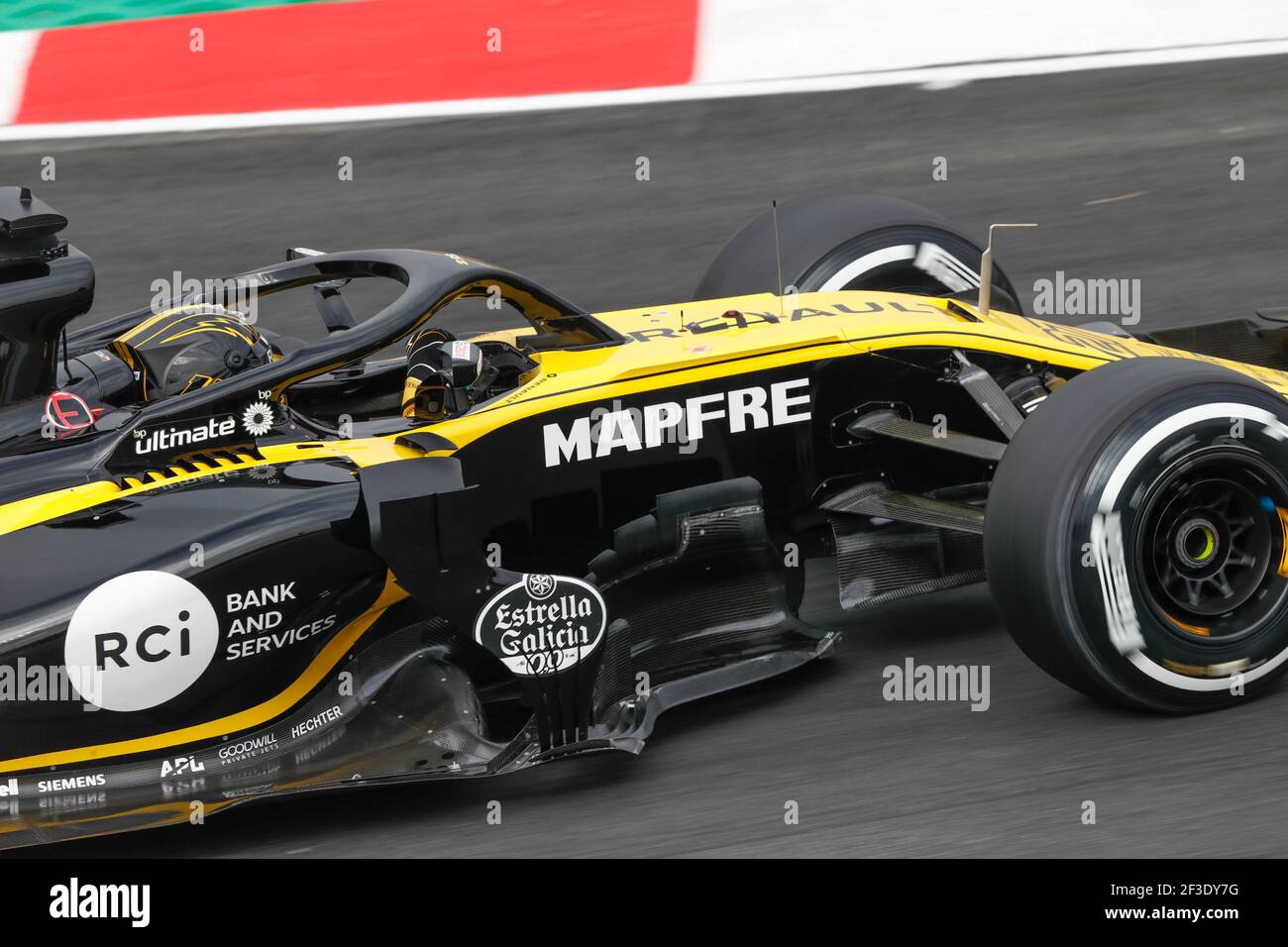 27 HULKENBERG Nico (ger), Renault Sport F1 Team RS18, action during ...