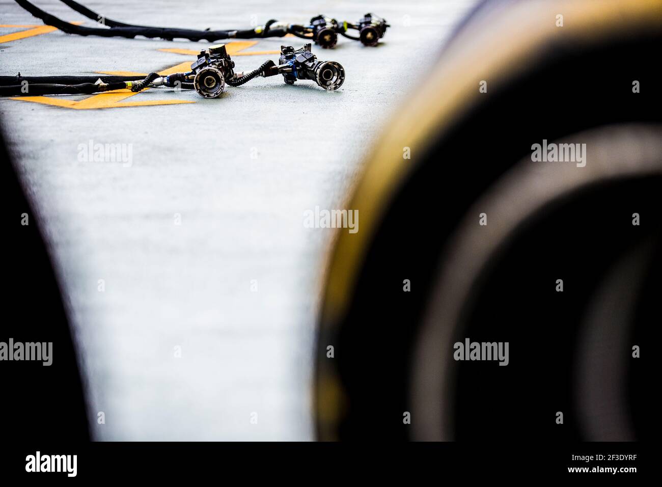 Pitstop wheel guns during the 2018 Formula One World Championship ...