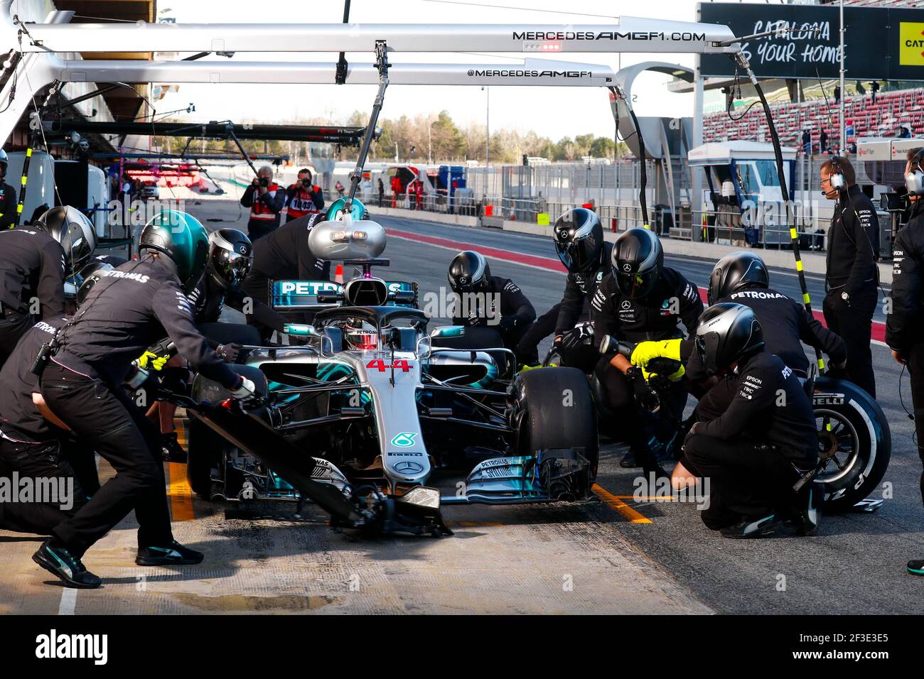 HAMILTON Lewis (gbr), Mercedes AMG F1 Petronas GP W09 Hybrid EQ Power+ ...