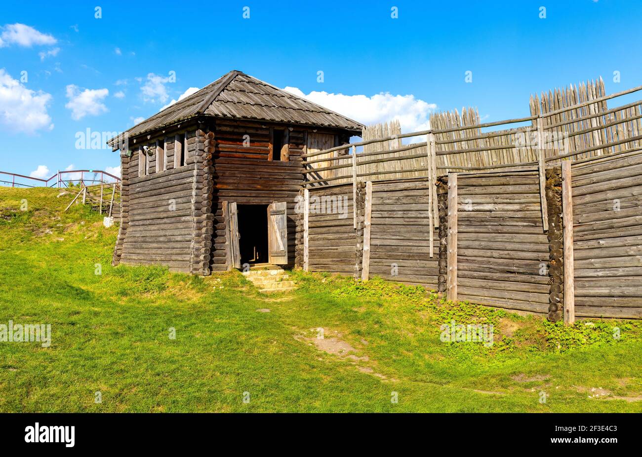 Podzamcze, Poland - August 25, 2020: Wooden defense walls and tower of ...