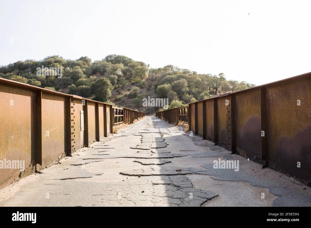 Narrow road bridge crossing hi-res stock photography and images - Alamy