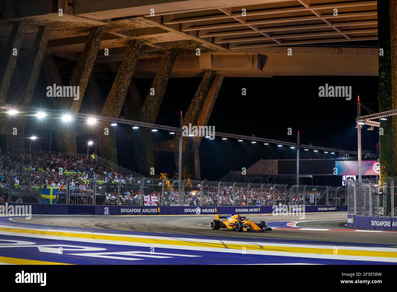 14 ALONSO Fernando (spa), McLaren Renault MCL33, action during the 2018 ...