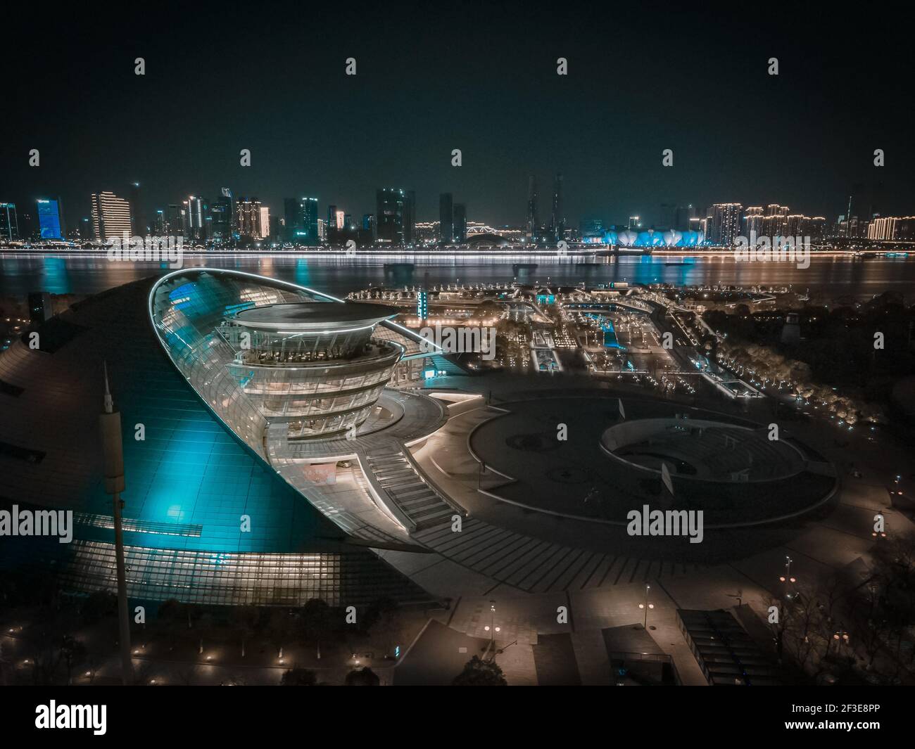 Hangzhou grand théâtre hi-res stock photography and images - Alamy