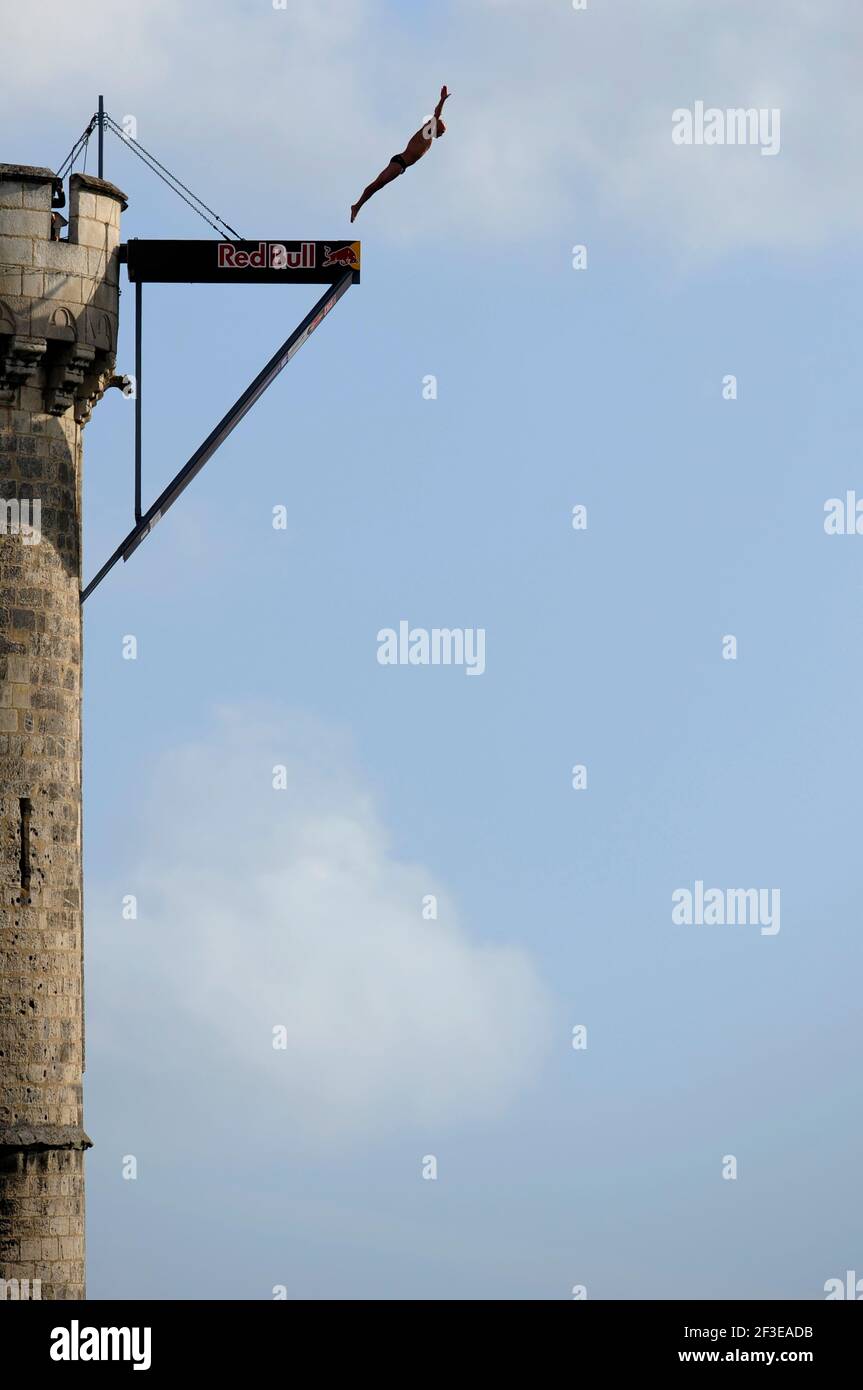 DIVING - RED BULL CLIFF DIVING 2011 - LA ROCHELLE (FRA) - 16 TO 18/06 ...