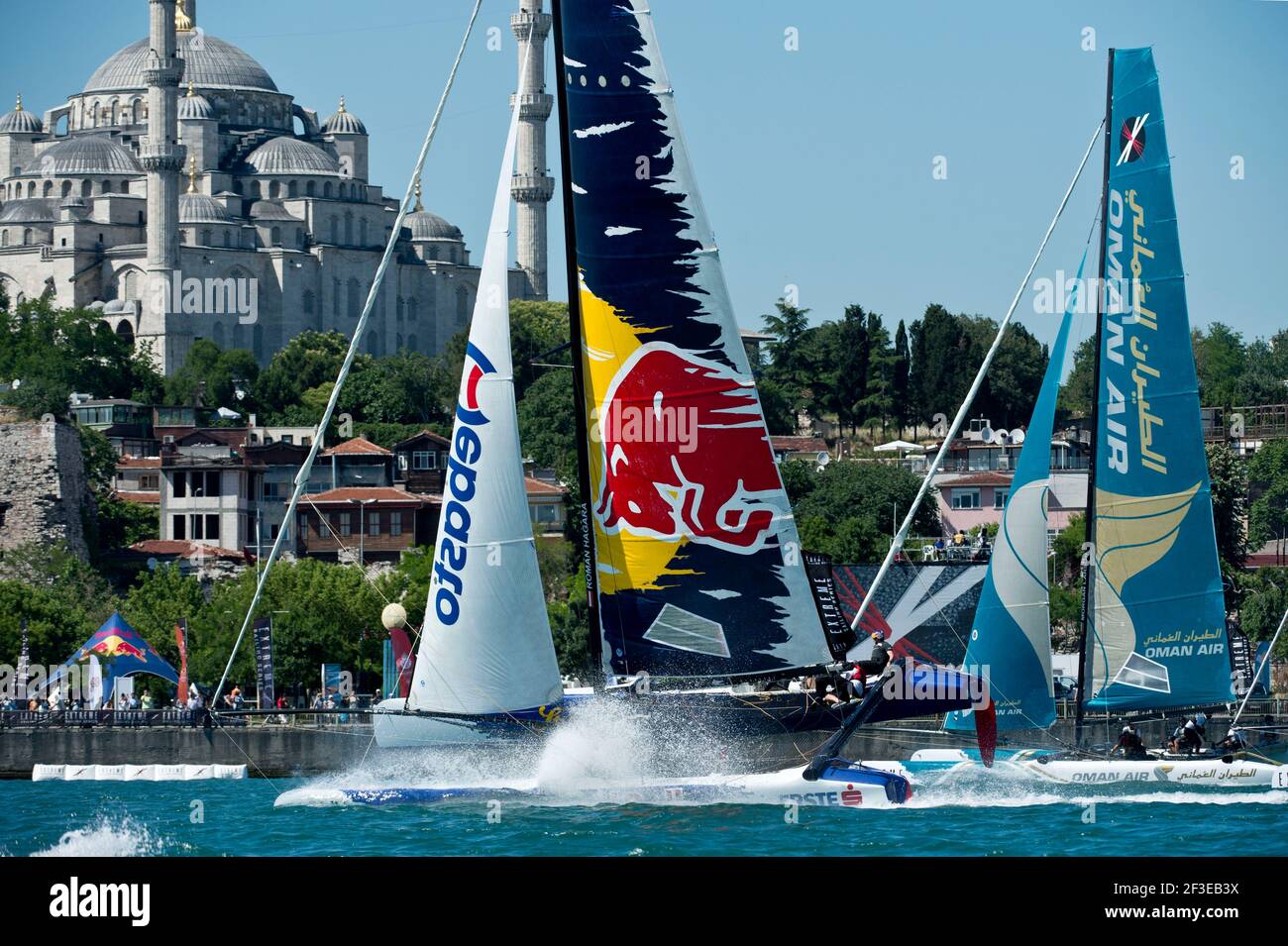 Bull istanbul hi-res stock photography and images - Alamy