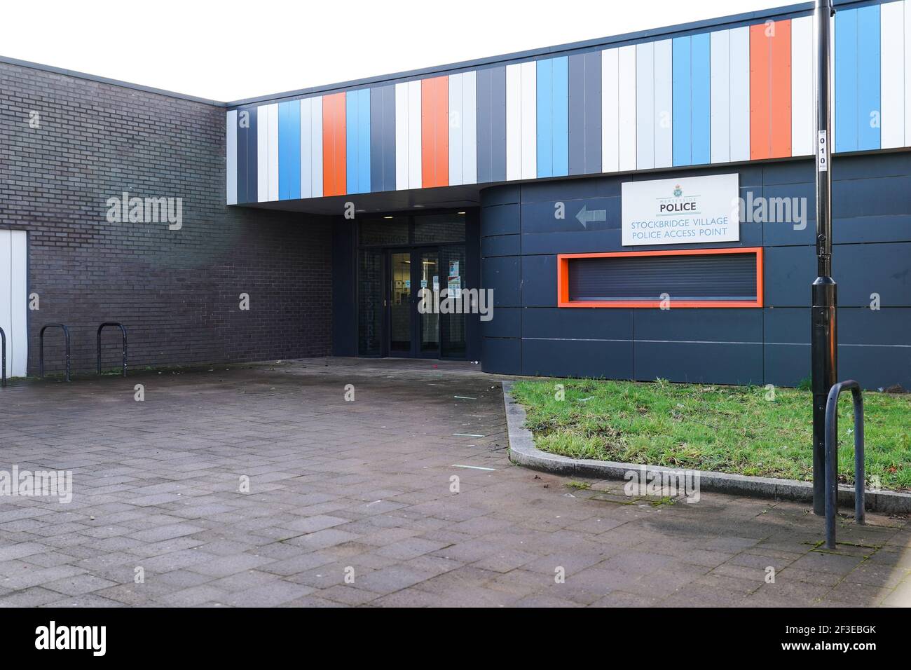 Knowsley village hi-res stock photography and images - Alamy