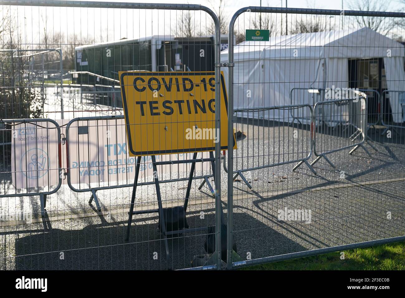 Knowsley village hi-res stock photography and images - Alamy