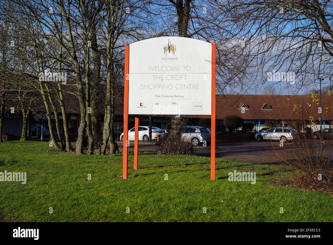 Knowsley village hi-res stock photography and images - Alamy