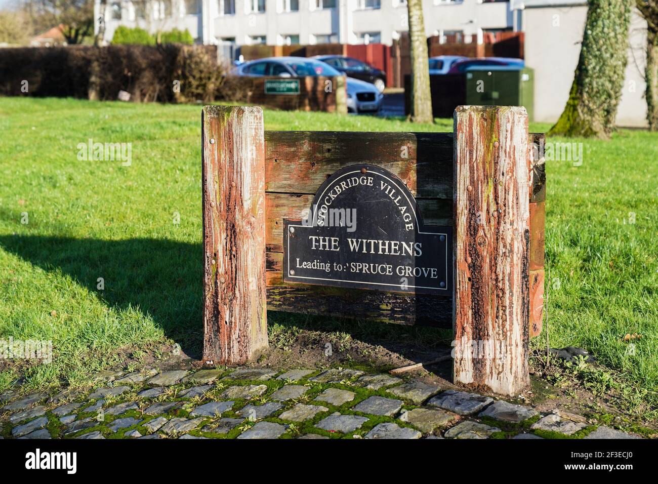 Knowsley village hi-res stock photography and images - Alamy