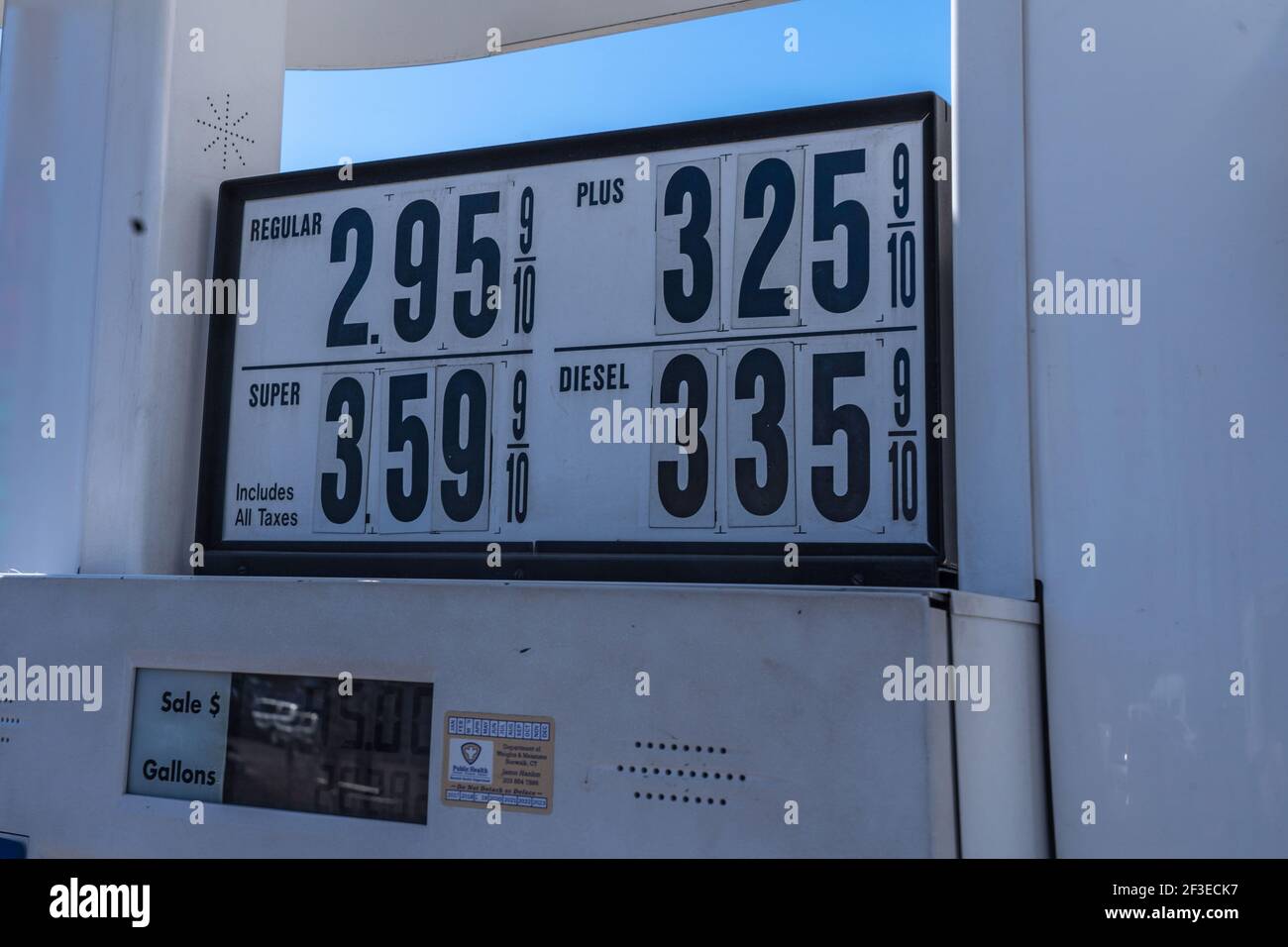 Shell oil company america hi-res stock photography and images - Alamy