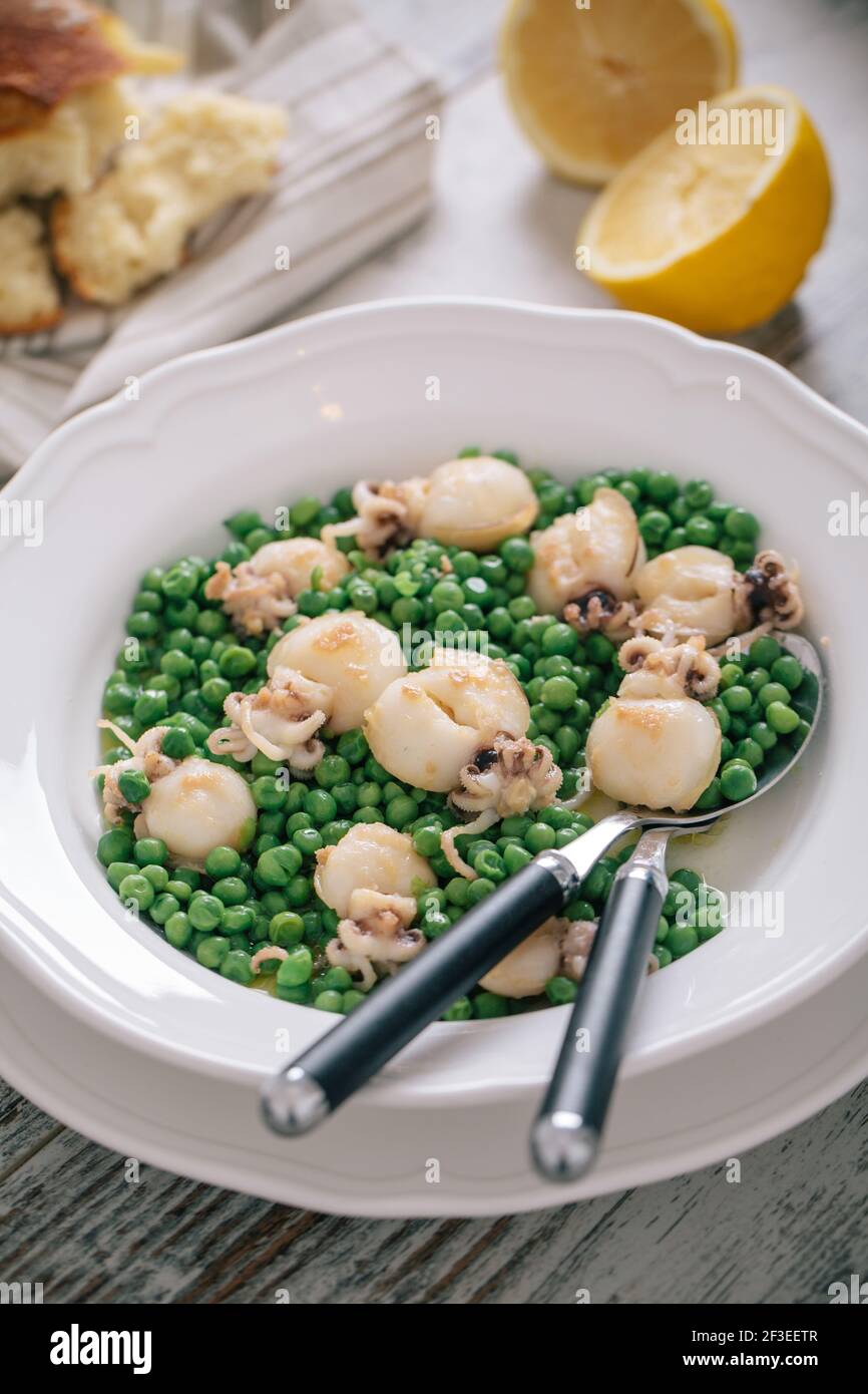 Cooked Cuttlefish High Resolution Stock Photography and Images - Alamy