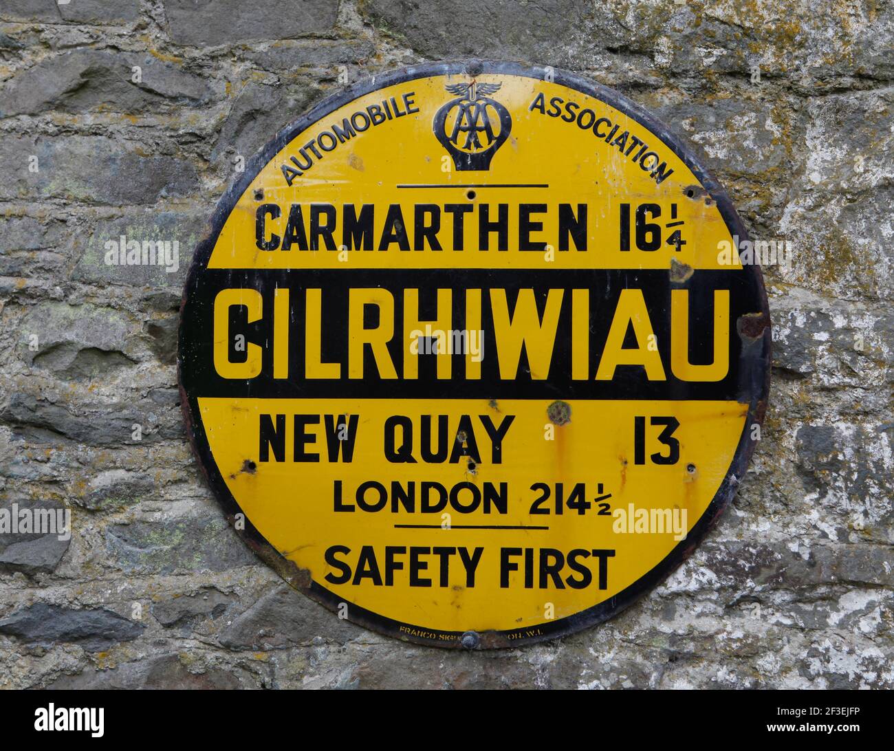 Old round aa sign hi-res stock photography and images - Alamy