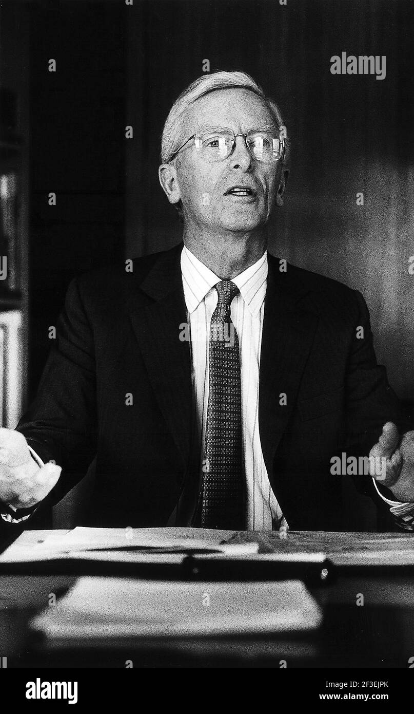 Peter Holmes Chairman of Shell UKDBase Stock Photo - Alamy