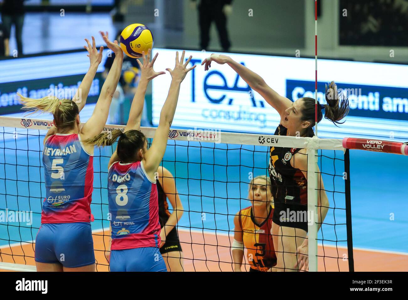 Monster block hi-res stock photography and images - Alamy