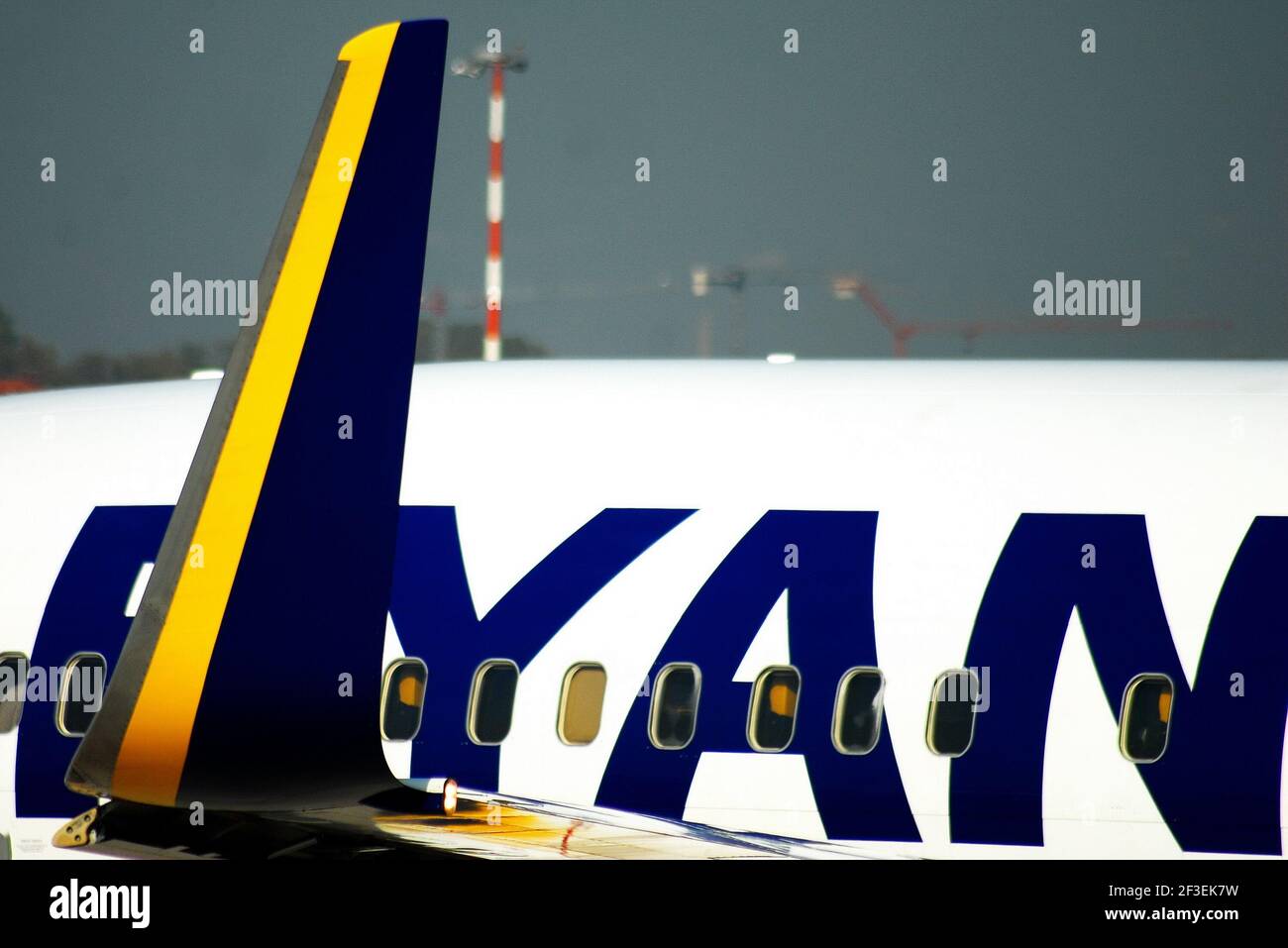 15-03-2021 - Generic Airplanes - EI-DCW - Ryanair - Boeing 737 NG MAX ...