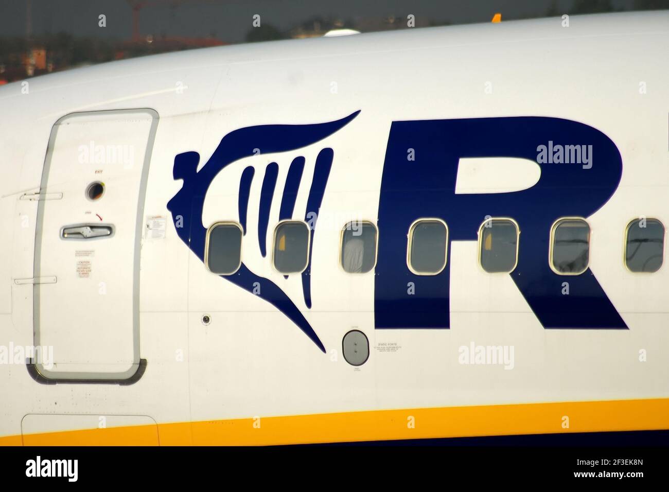 15-03-2021 - Generic Airplanes - EI-DCW - Ryanair - Boeing 737 NG MAX ...