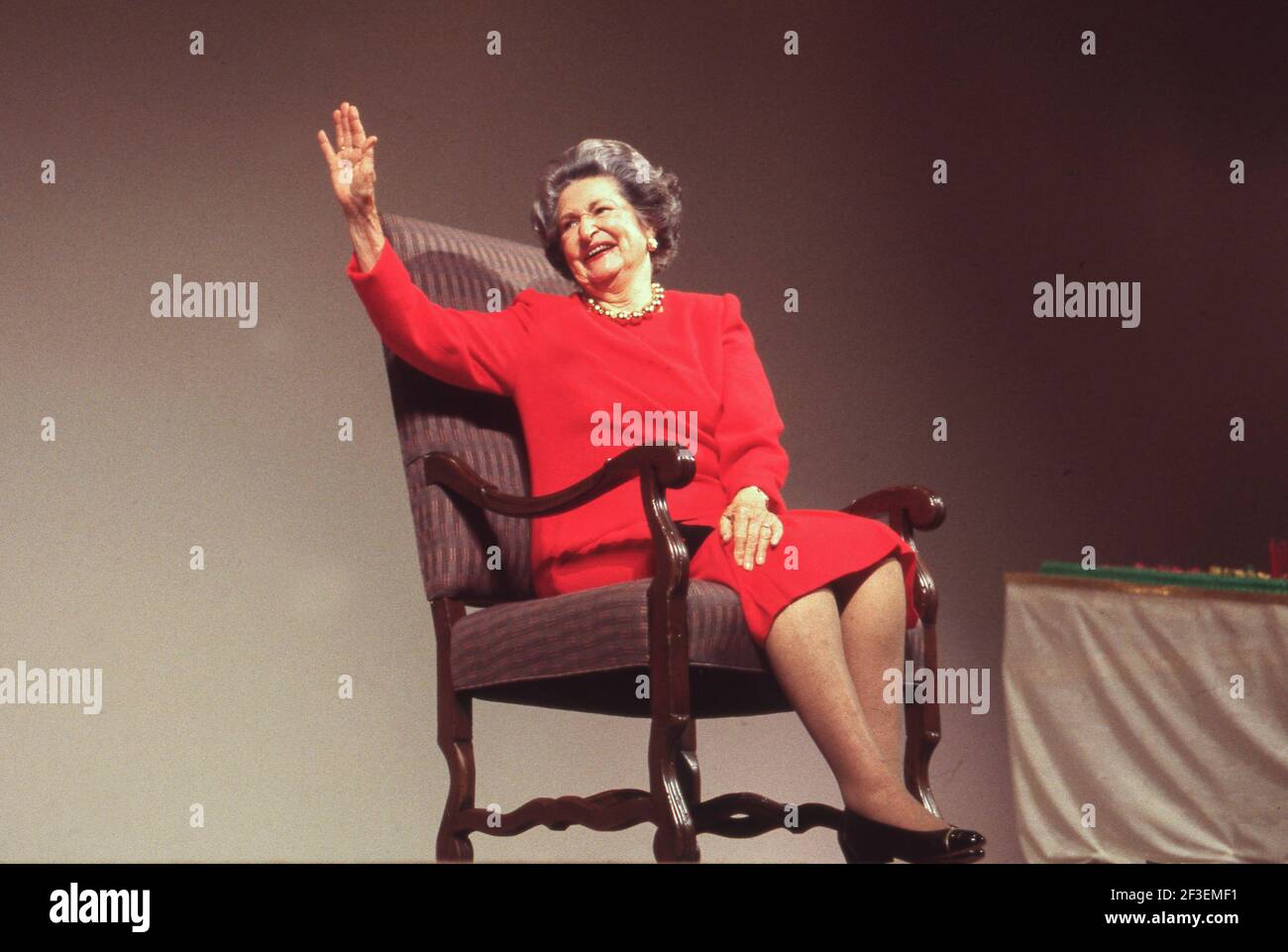 Retrospective on the life of former First Lady, Lady Bird Johnson ...