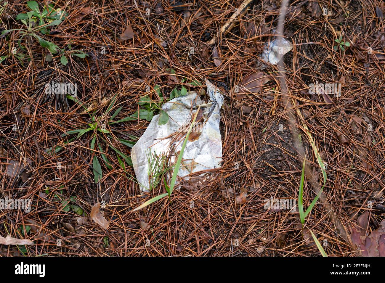 Plastic wrapper pollution hi-res stock photography and images - Alamy
