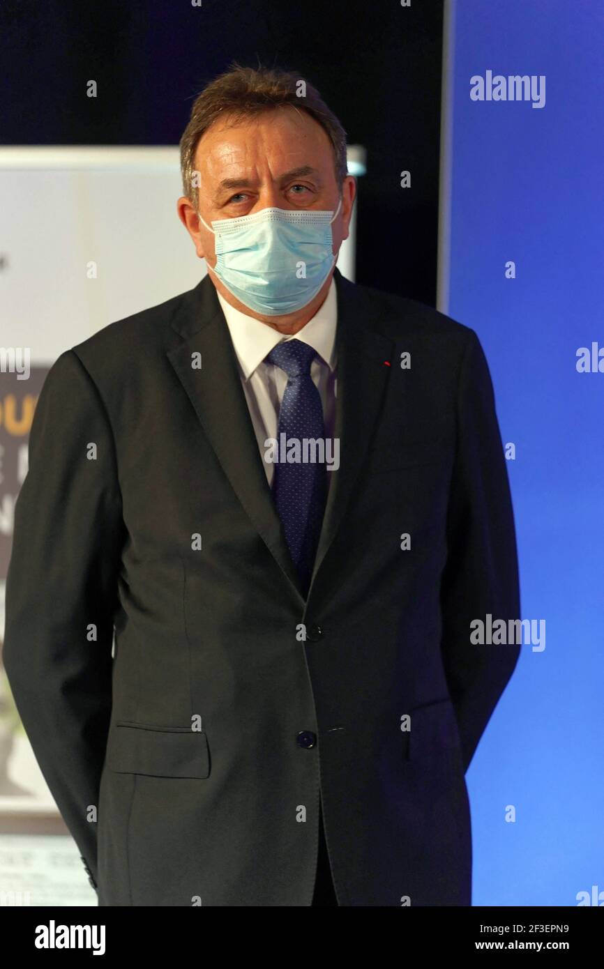 Presentation of the new French national identity card at the national ...